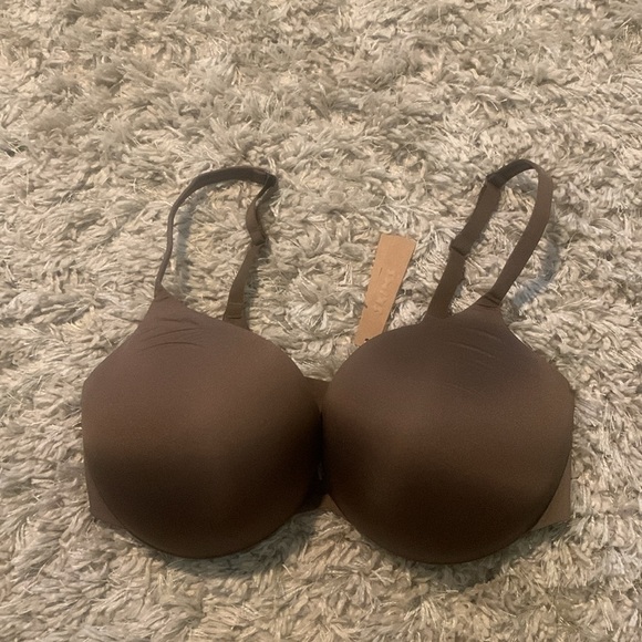 SKIMS | Intimates & Sleepwear | Skims Ultimate Push Up Plunge Bra ...